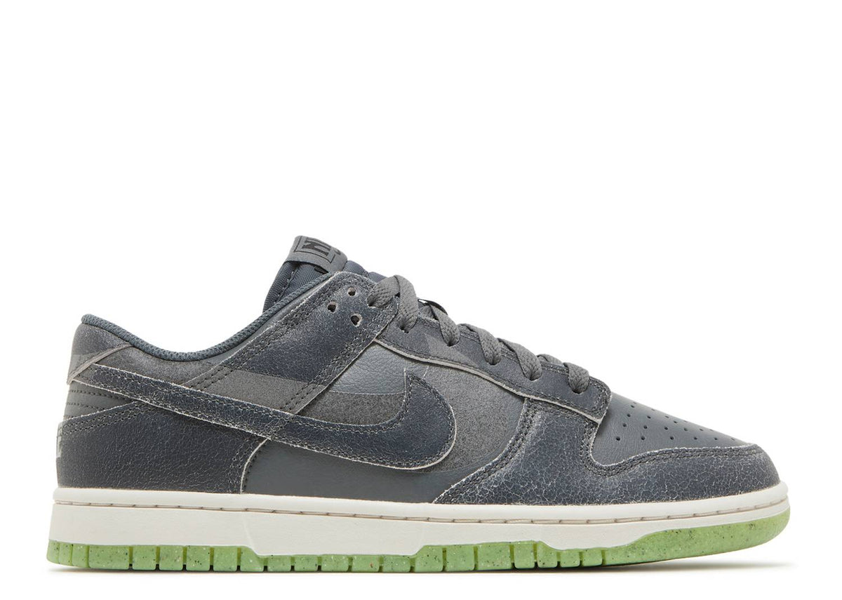 Nike Dunk Low SE "Halloween Cauldron" (Myrtle Beach Location) – Rondevu
